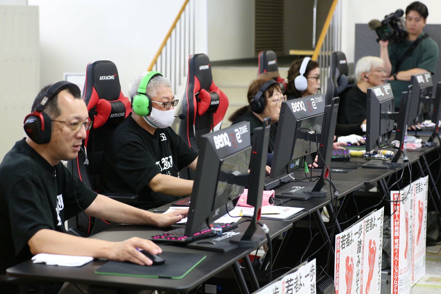 〈平均年齢67歳〉日本初のシニアプロeスポーツチーム「マタギスナイパーズ」の本気度がすごい「普通に上手い」「対戦してみたい」と若者からも ...